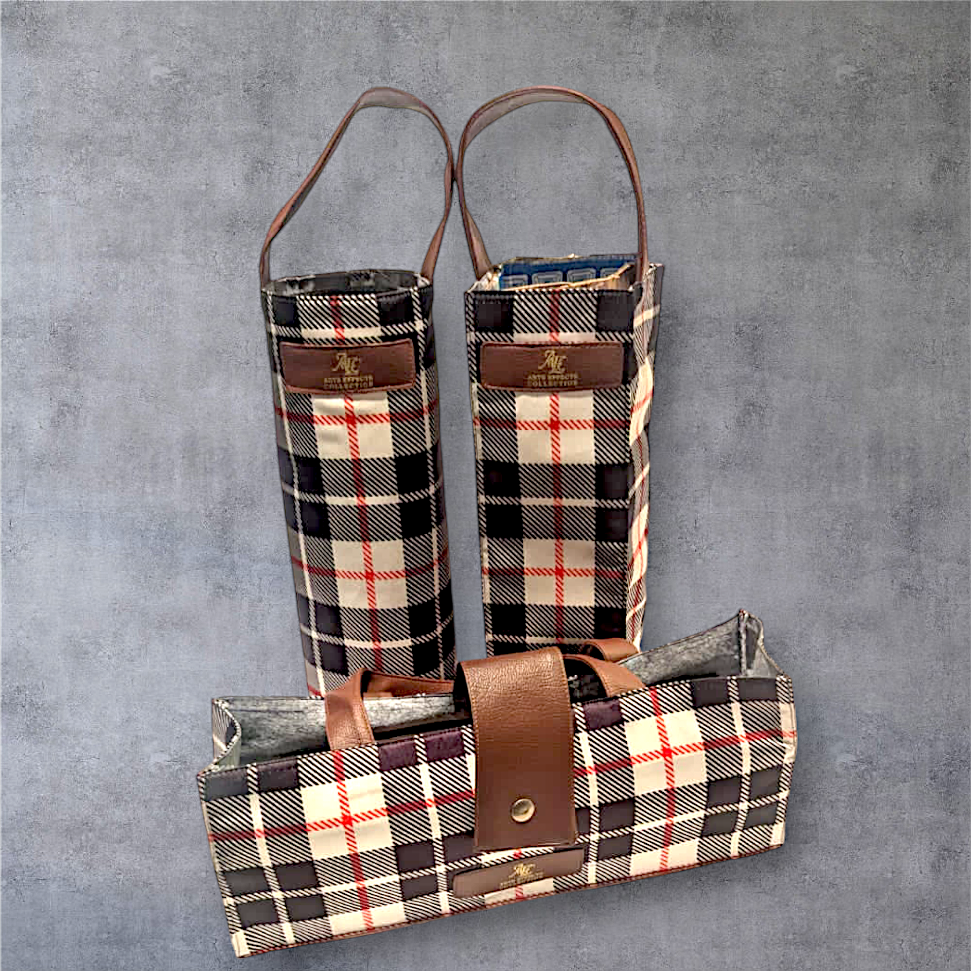 The Highland Plaid Wine Bag - Arts Effects Collection